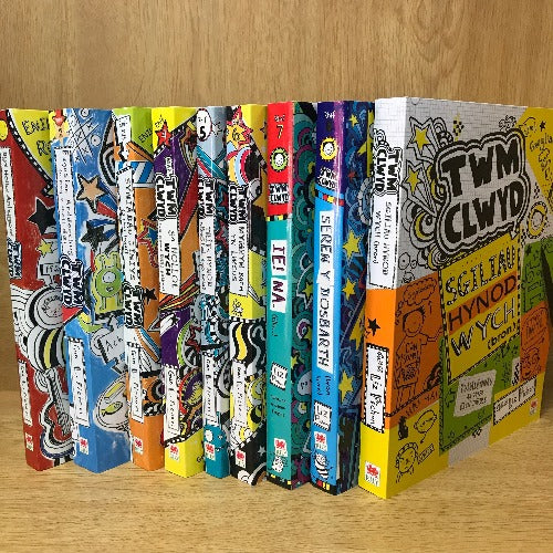 Twm Clwyd – Cant a mil